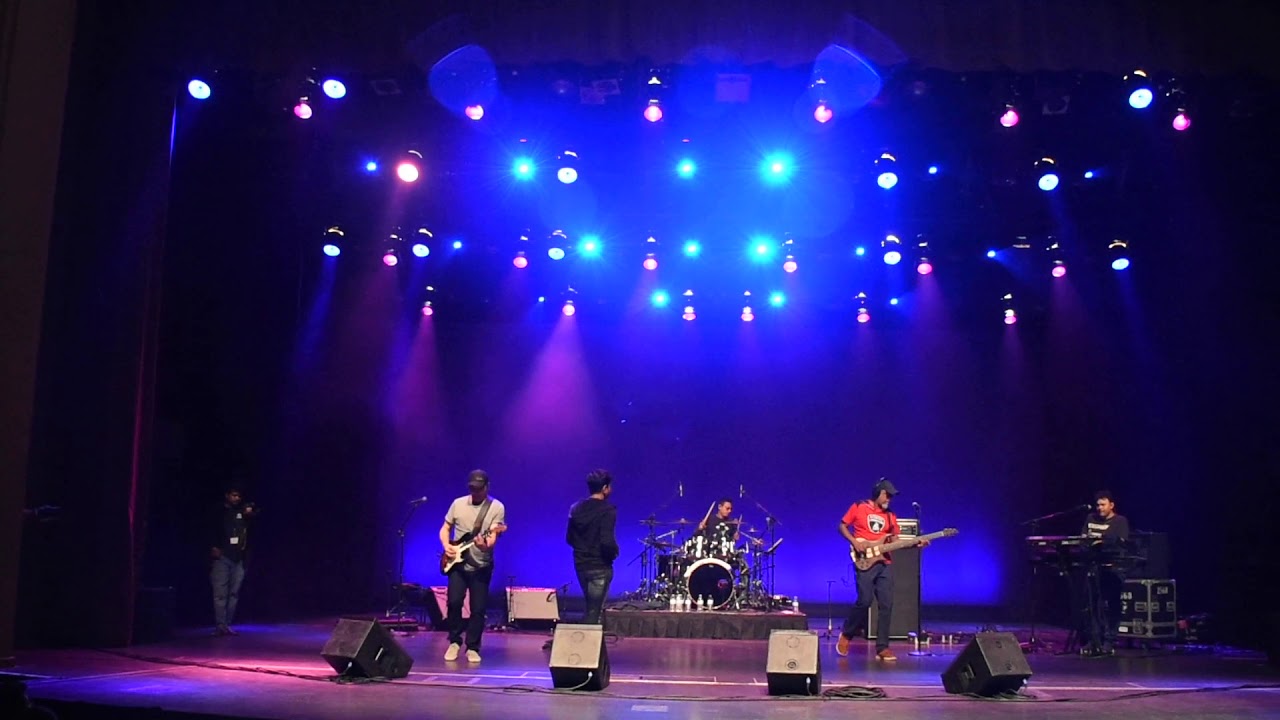 Yaaron Dosti | KK Live | Tarang 2019 | Asha Purdue - YouTube