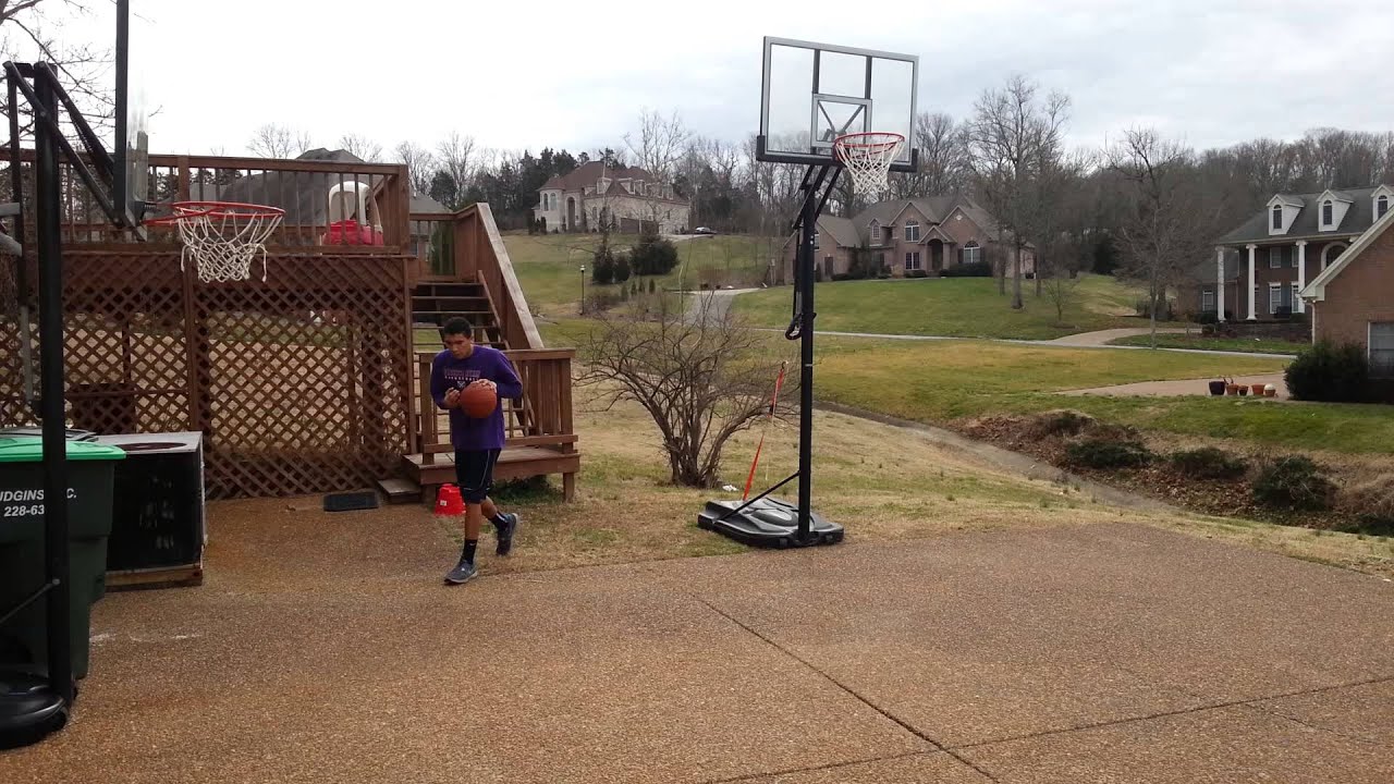 How to dunk for beginners. - YouTube