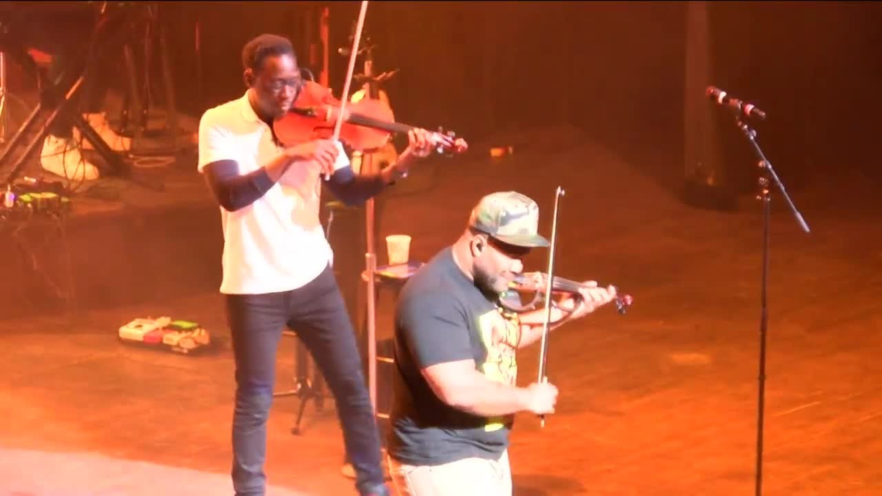 Black Violin: Duo meshes classical music and hip-hop while inspiring ...