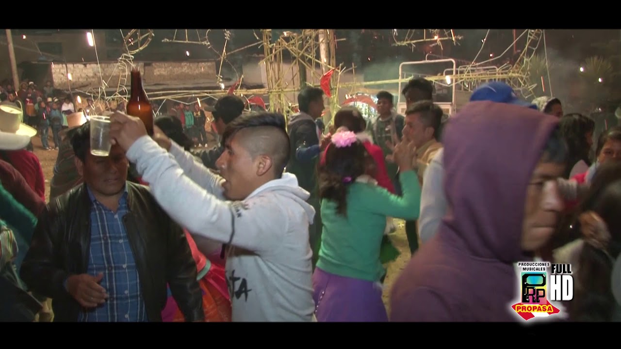 INTERNACIONAL PERU BAND - HUACHO 2017 / QUEMA DEL CASTILLO - YouTube