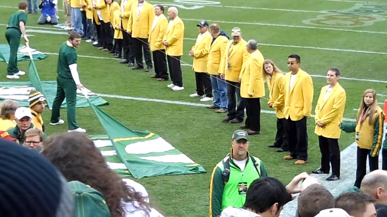 Vikings Packers at Lambeau 2012- Packer Entrance - YouTube