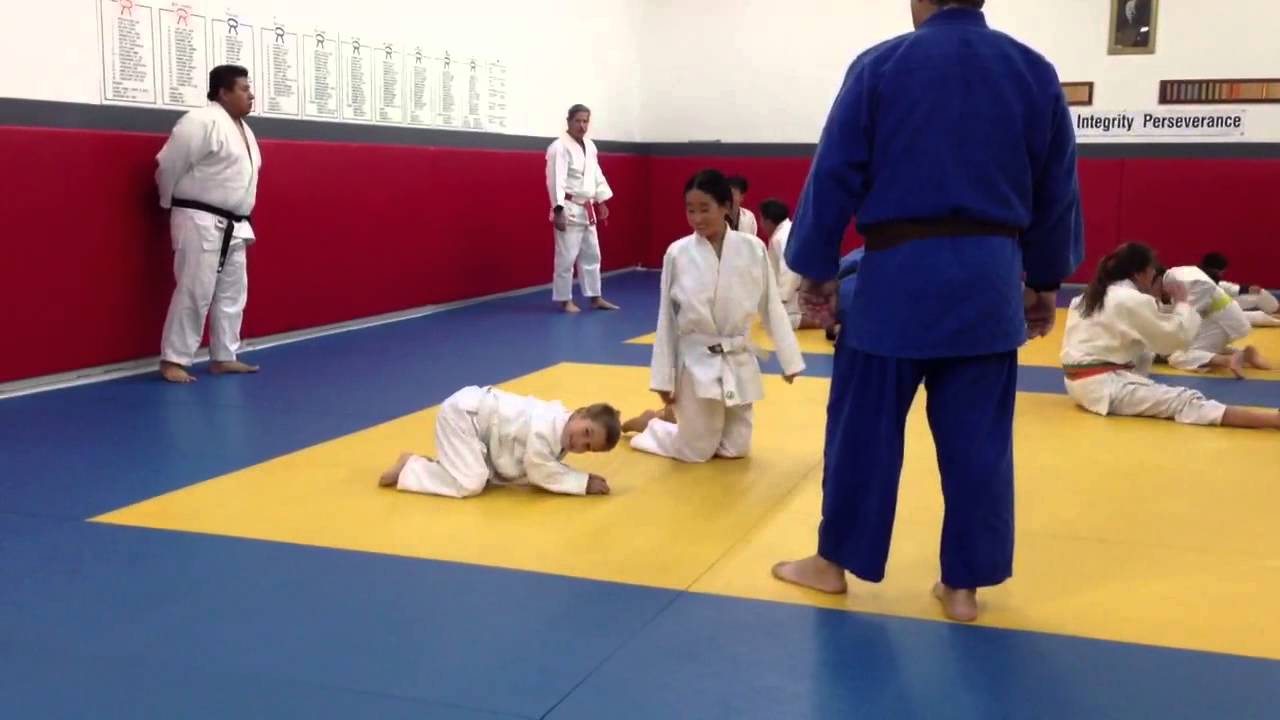 Luke in Judo Class - YouTube