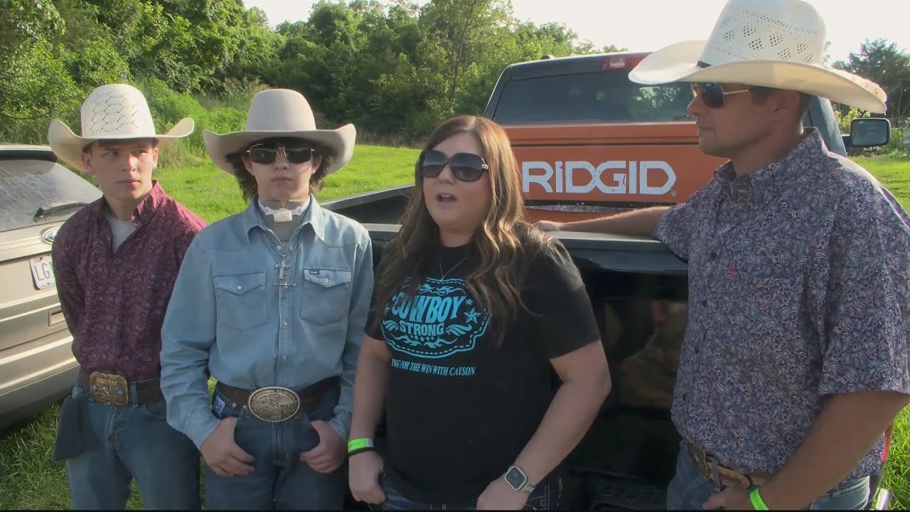 Bullriding tour hits Galena in honor of Cayson Hall - YouTube