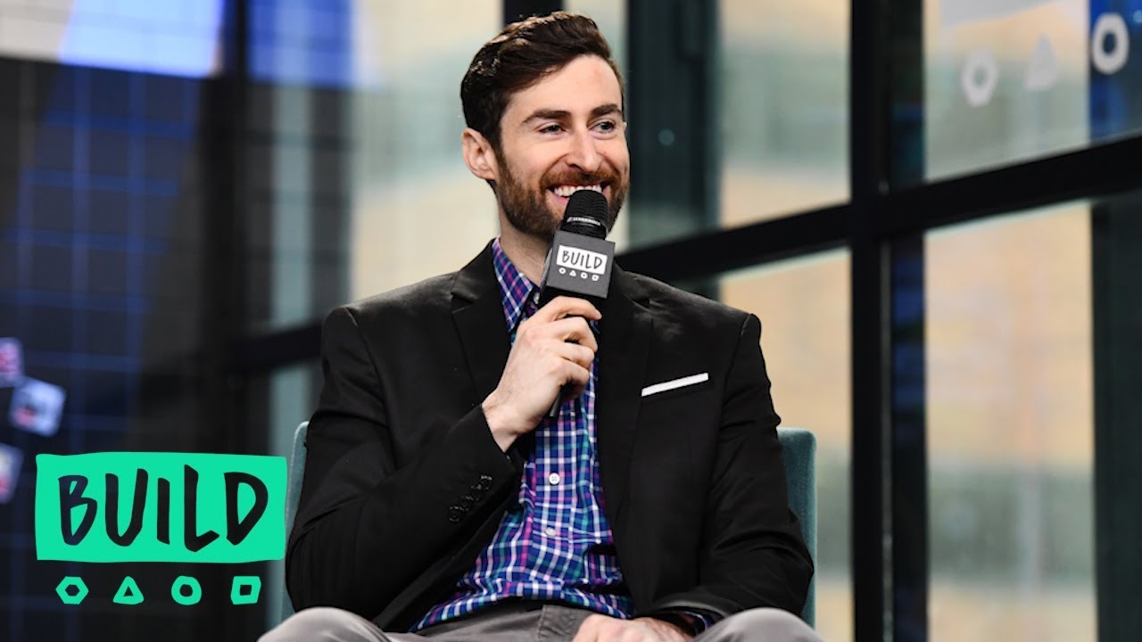 Scott Rogowsky Still Finds All The "HQ Trivia" Love Surreal - YouTube