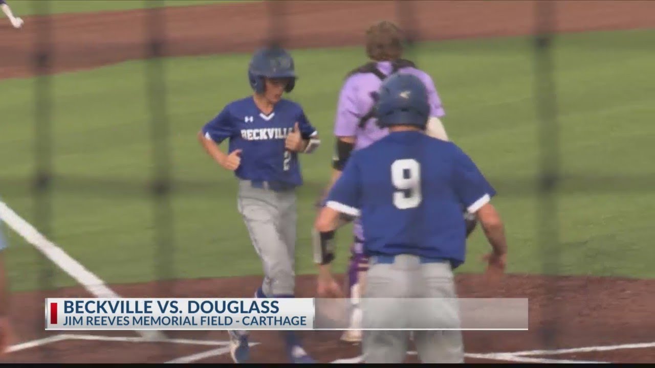 Beckville beats Douglass 13-0 - YouTube