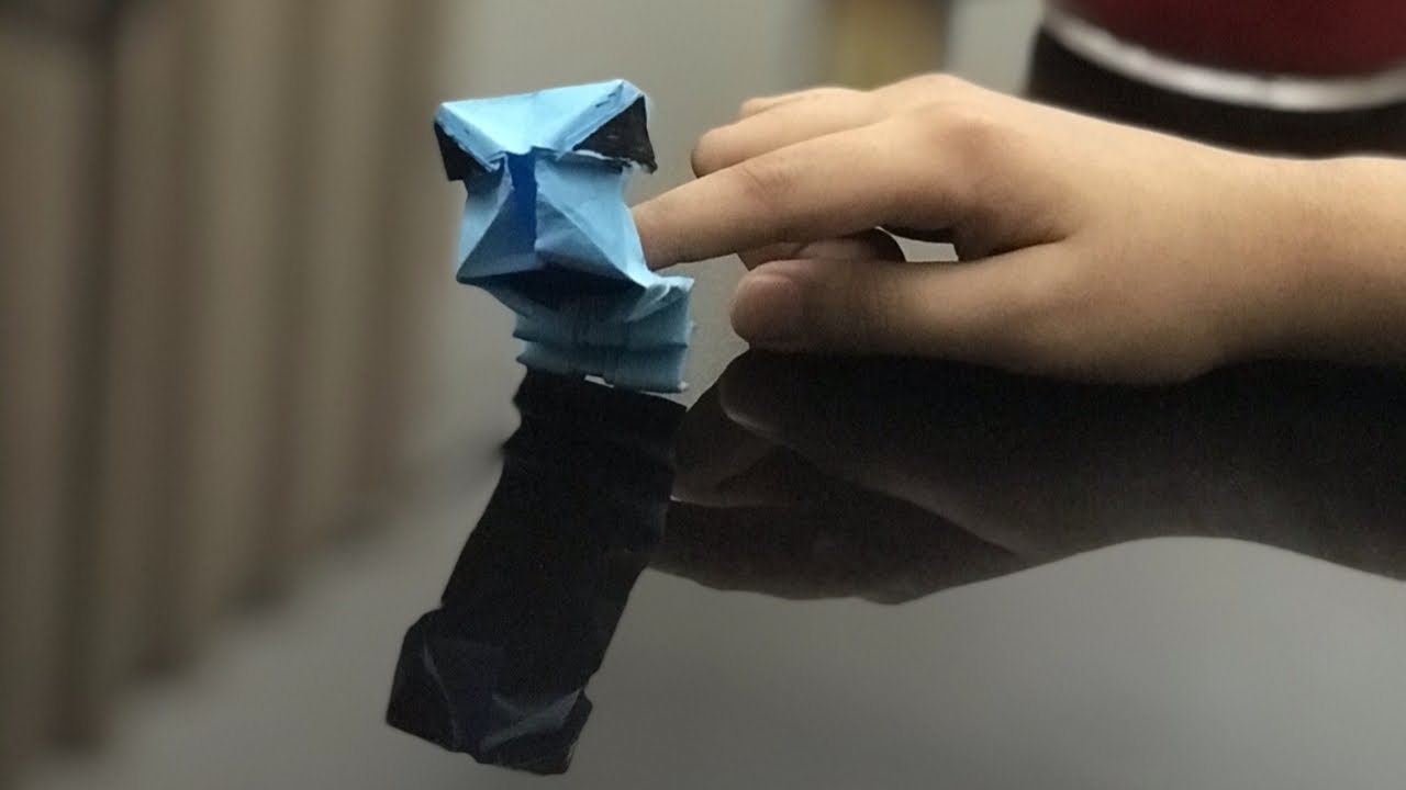 Origami jumping bean - YouTube
