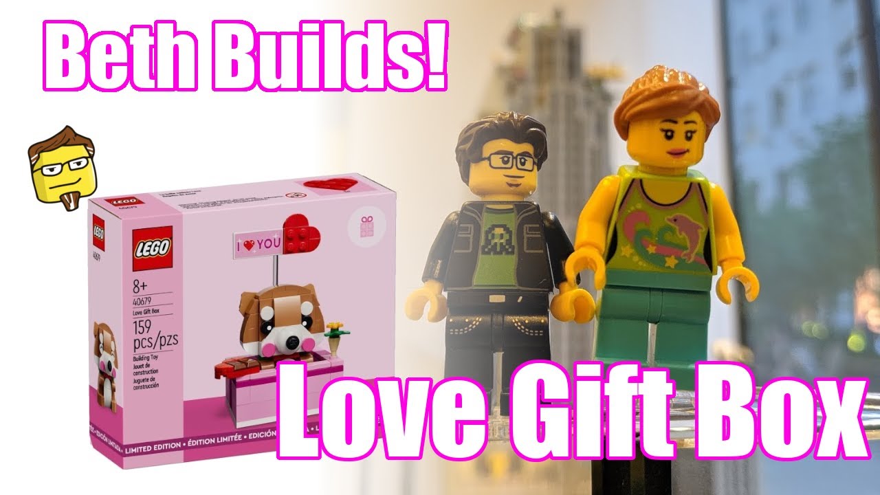 Beth Builds - LEGO® Valentine's Day Special GWP - YouTube