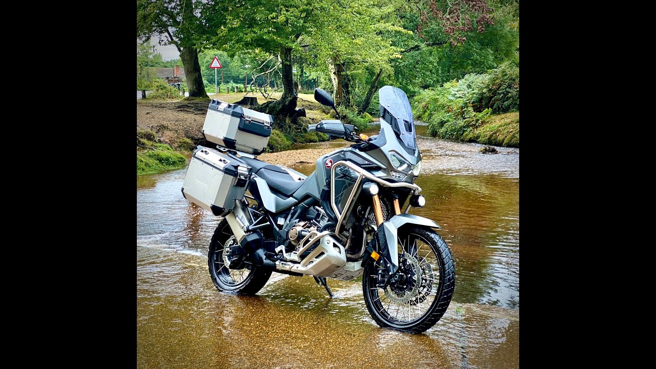 2023 Honda CRF1100 Africa Twin DCT/ES - 6 month review - how having a ...