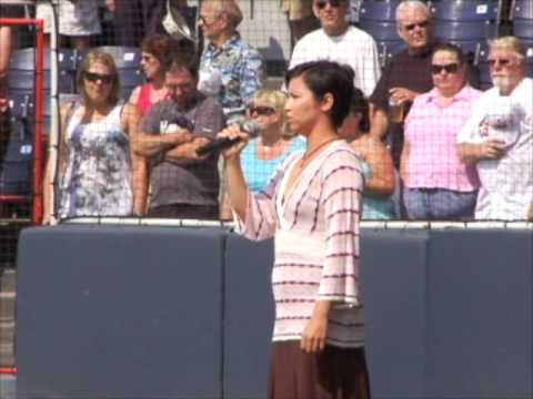 Julie Webster Sings the US/Canadian National Anthems @ Vancouver ...