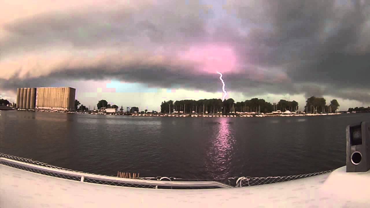 #8 Thunderstorm in Buffalo on 8/12/14 - YouTube