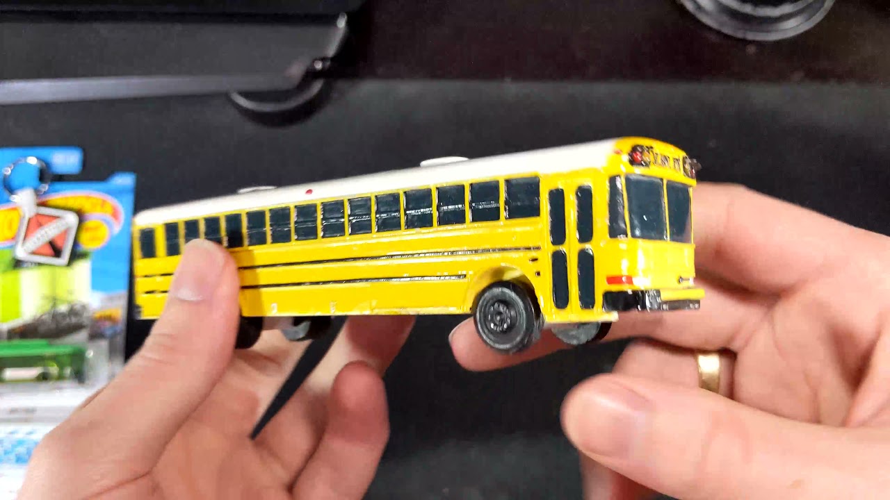 AmTran RE School Bus Model Unboxing - YouTube
