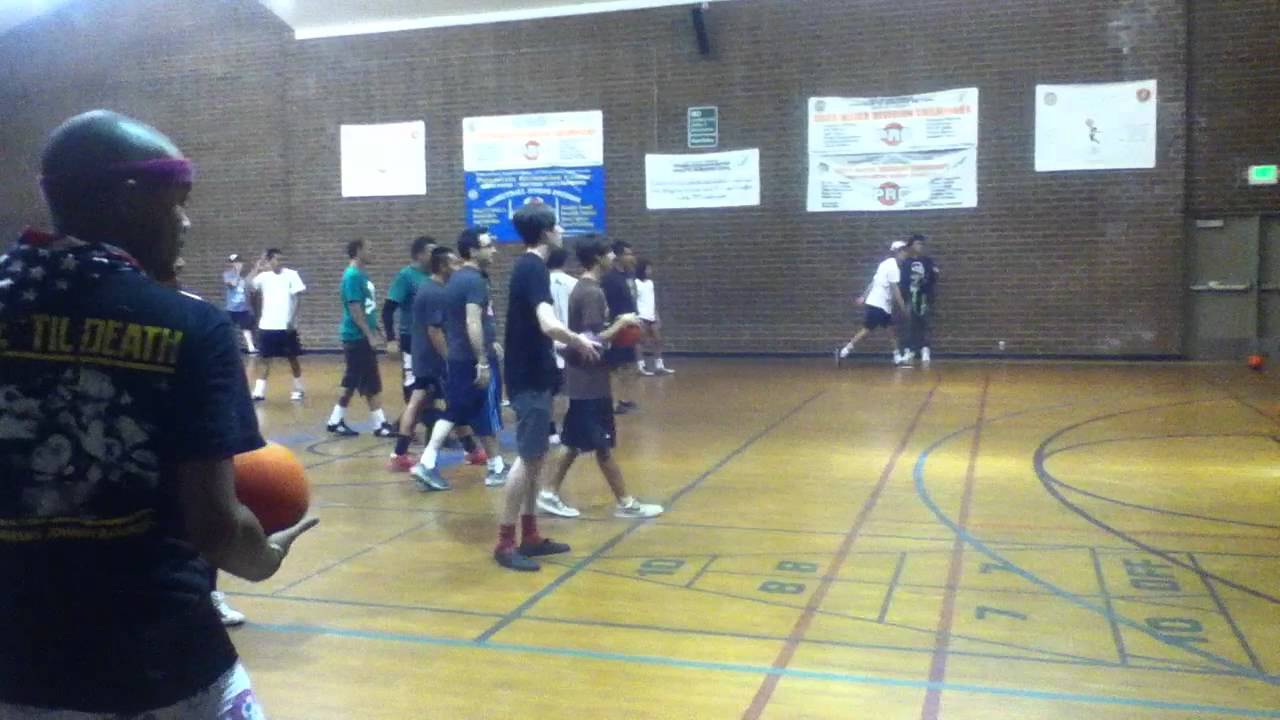 Johnny Cupcakes Dodgeball Championship - YouTube