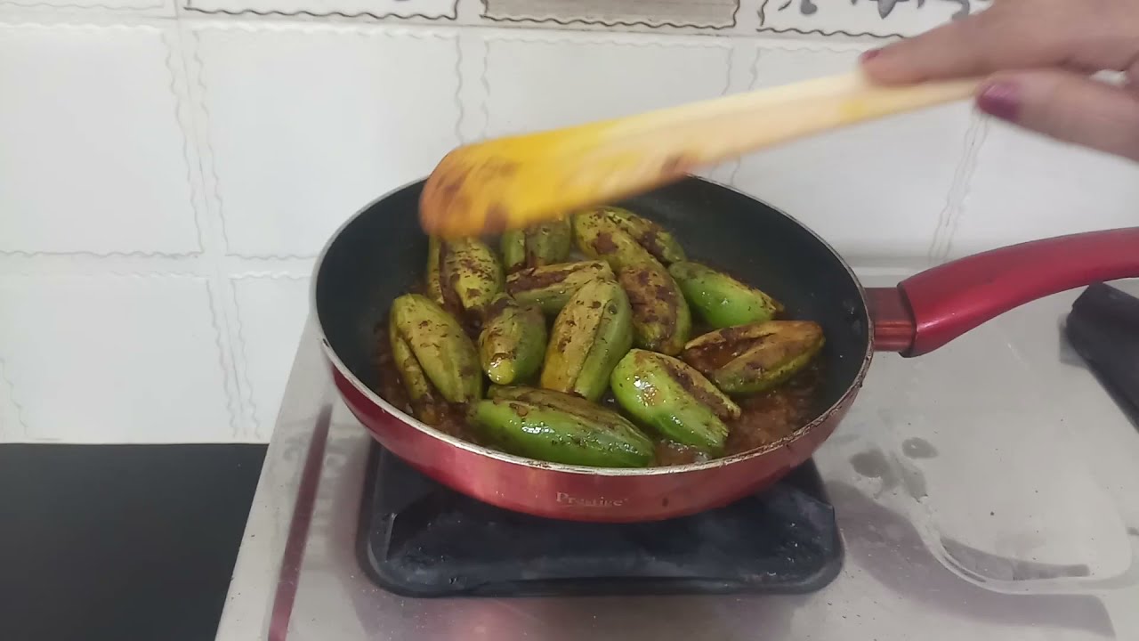 Stuffed or Bharwa Parval fry - YouTube