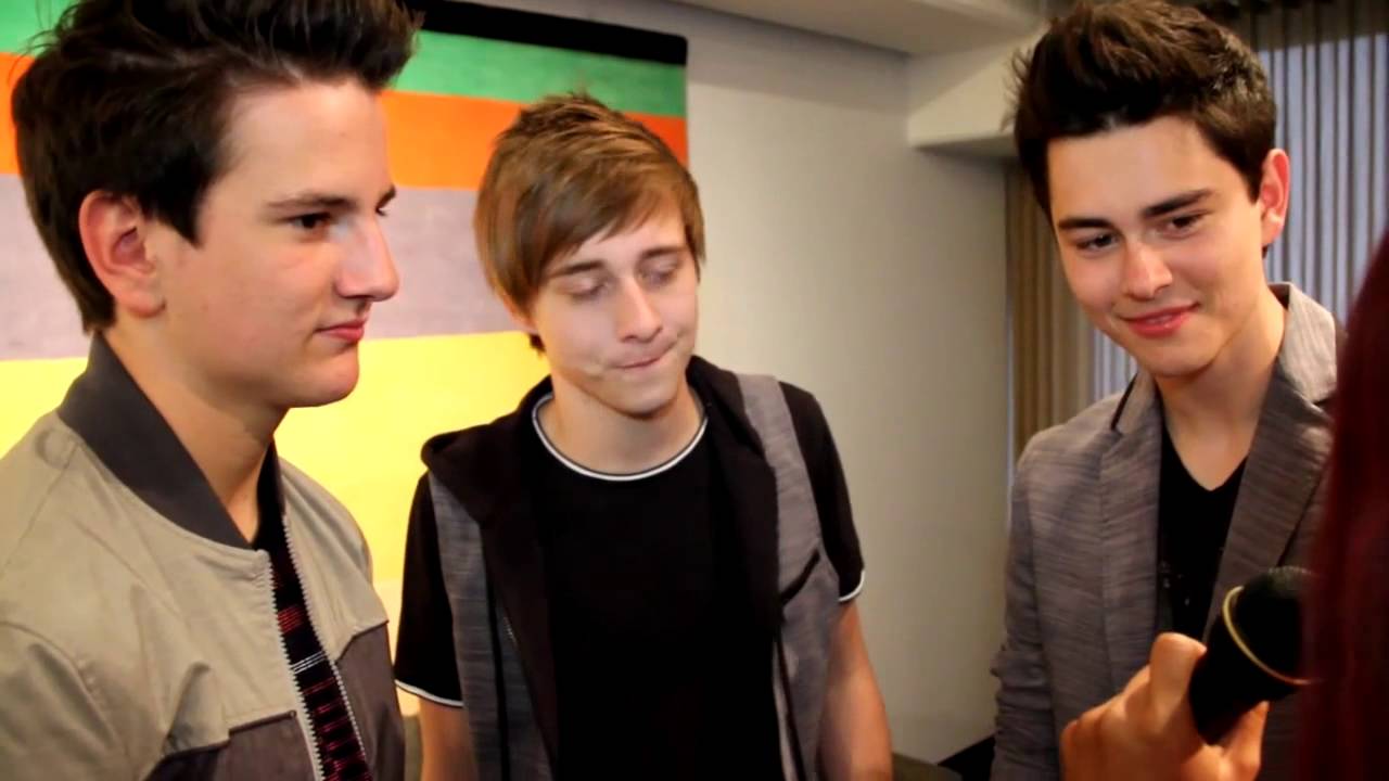 Demi Lobo Talks to Before You Exit (iHeartRadio Winners) - YouTube