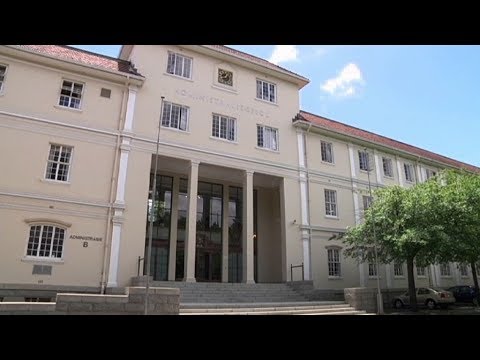 Hof handhaaf Maties-taalbeleid - YouTube