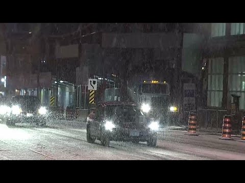Expect a snowy commute on Tuesday morning - YouTube
