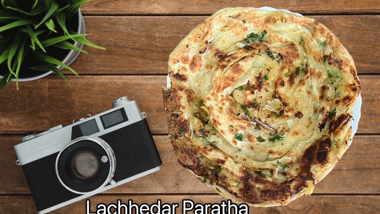 Lachedar Crispy Masala Paratha Recipe - YouTube
