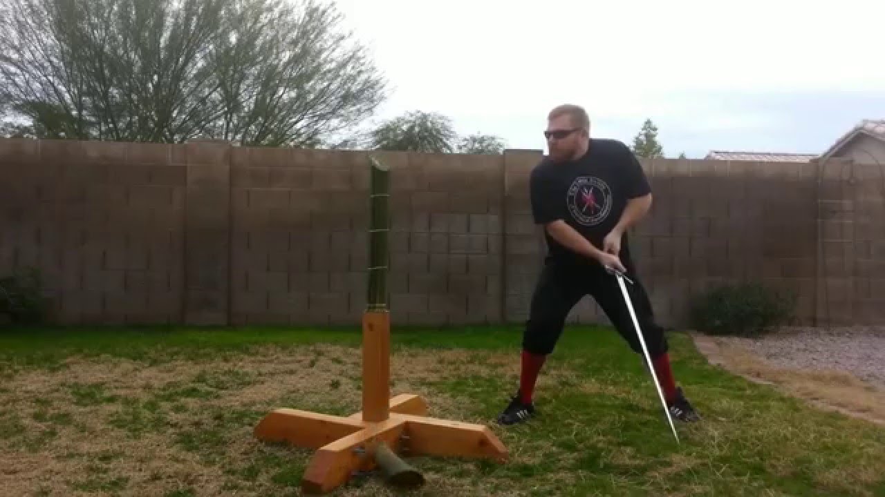 Cutting from Woman's Guard to Boar's Tooth and back to Woman's Guard ...