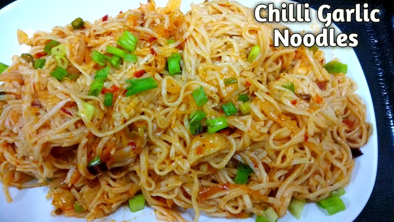 Instant Chilli Garlic Noodles||मिंटो में बनने वाला चिल्ली गार्लिक ...