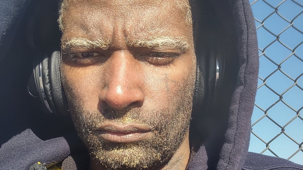 Josh And Momma Corb Beef 🍖 - YouTube