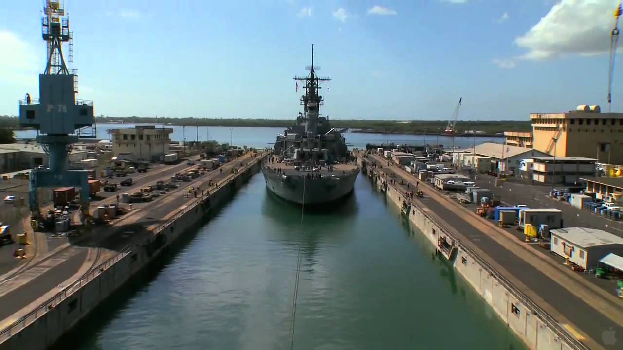 Battleship brings back the Mighty Mo - YouTube