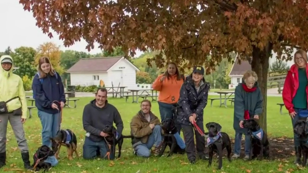 Leader Dogs for the Blind is looking for host families - YouTube