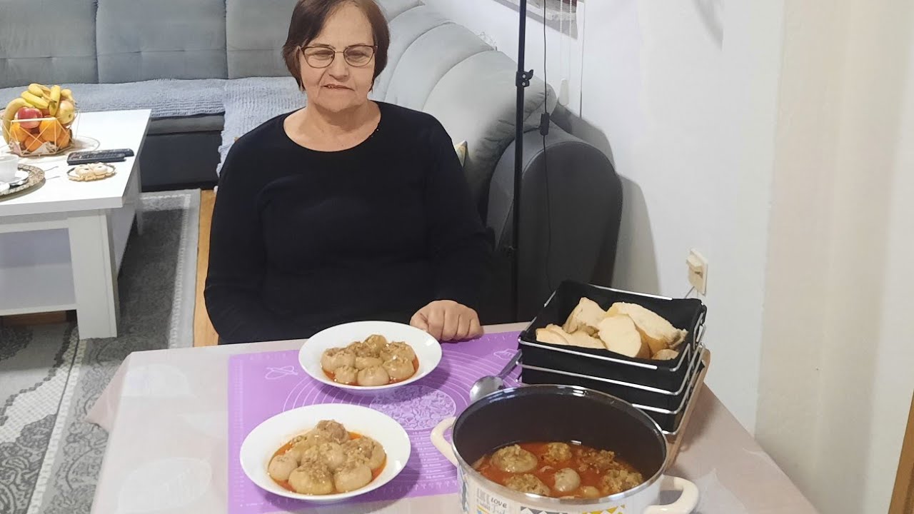Dan sa mamom ️priprema SOGAN- DOLME- staro tradicionalno bosansko jelo ...