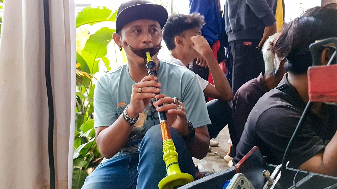 MANTAP JUGA NIH!!! SKILL TAROMPET SUNDA MANG DAVET || BENJANG LUGAY ...