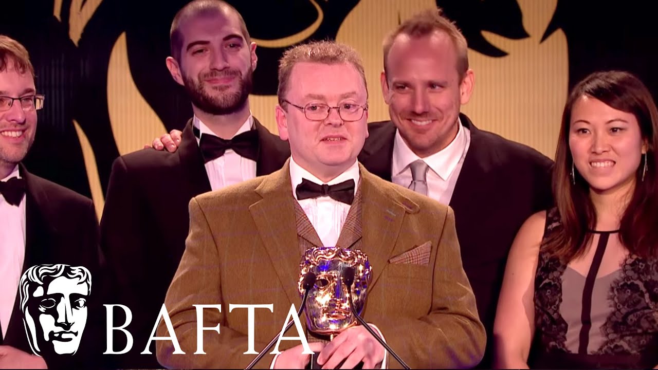 Minecraft: Console Editions wins the BAFTA for Family - YouTube
