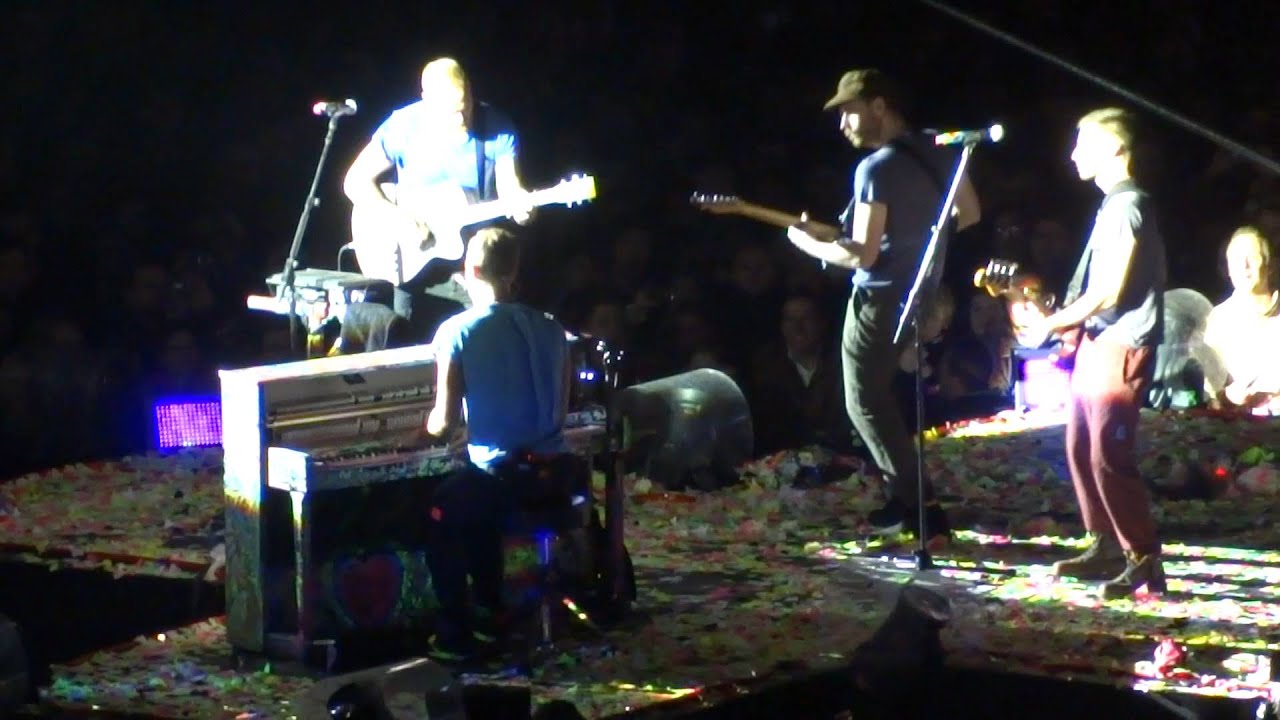 Coldplay - Warning Sign + Don't Let It Break Your Heart - Live in ...