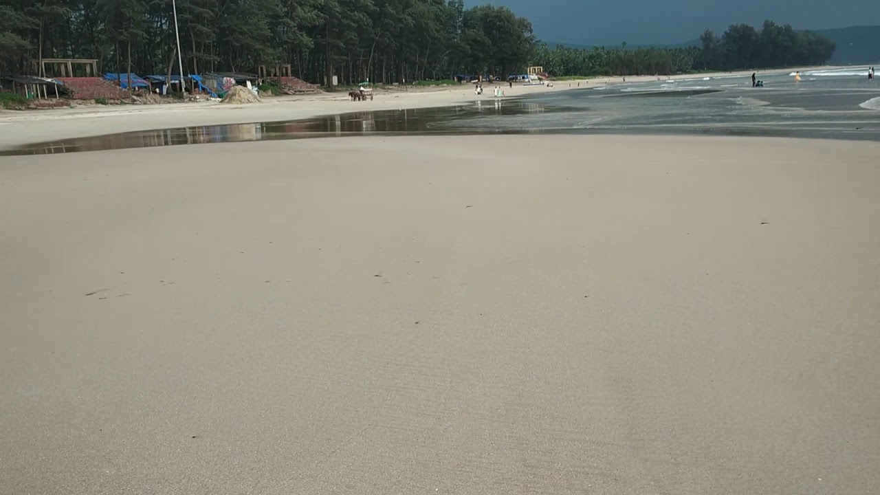 Guhaghar beach chiplun - YouTube