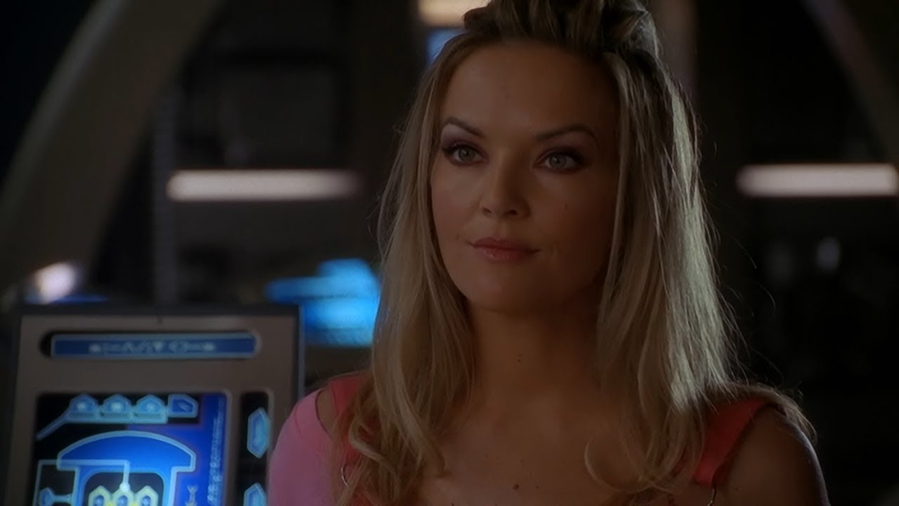 Seamus Harper tesseracts the Andromeda back to Seefra system, Doyle ...