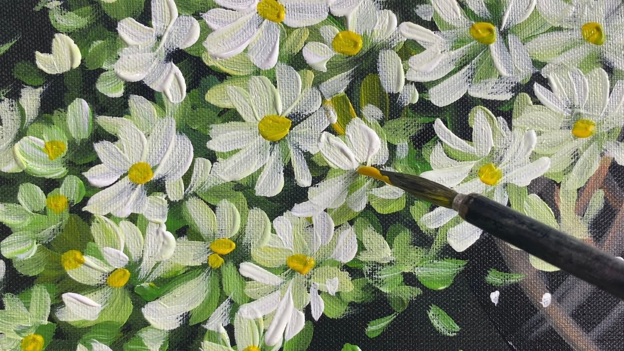 The steps to drawing daisies are very easy for beginners - YouTube