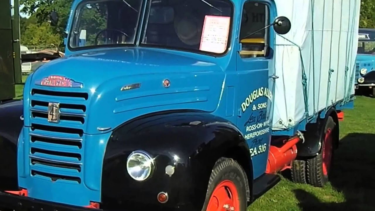 Thames Trader Flatbed lorry - YouTube
