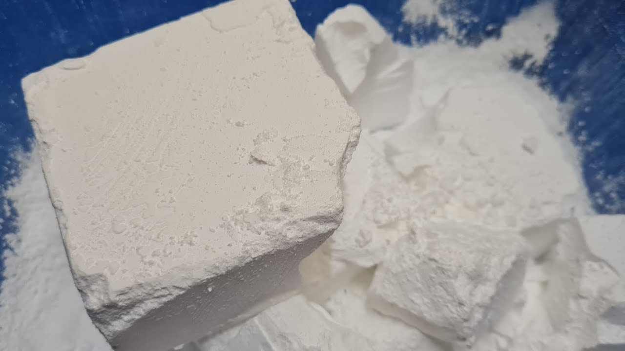Fresh Blocks topped with baby powder and glitter [BSN] | Sleep Aid ...