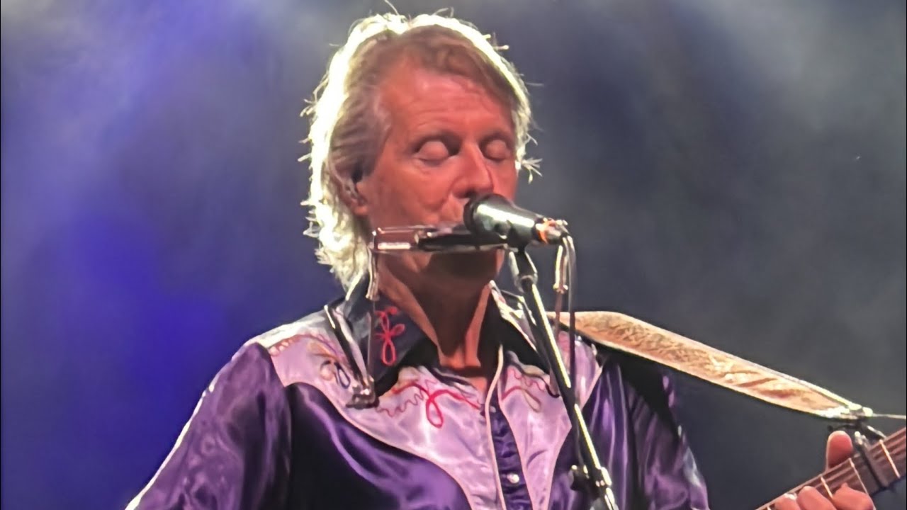 Blue Rodeo - Bad Timing (Live) 2023 Orono Fair - YouTube