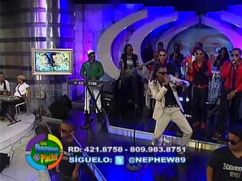 EL NEPHEW ENTREVISTAS Y CANCION EN DOMINGO Y PACHA - YouTube