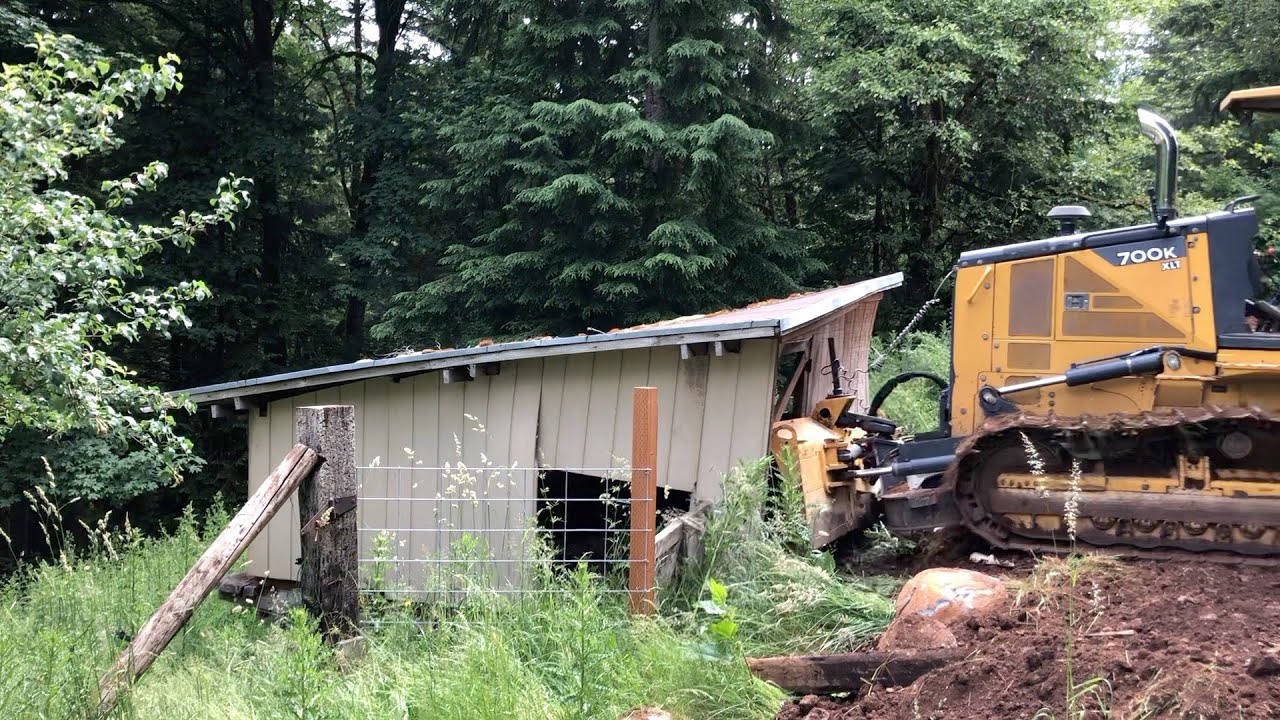 Dozer, Dirt and DRONE CRASH! - YouTube