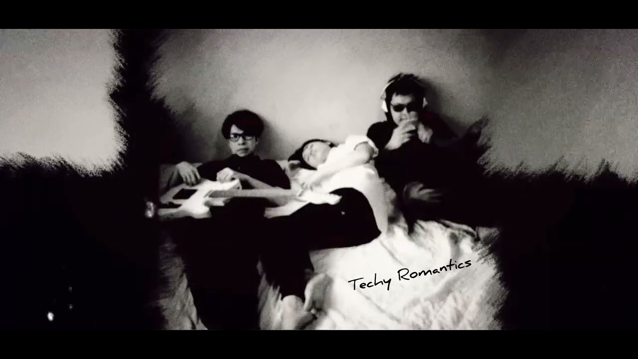 Techy Romantics - Out of my mind (Audio) - YouTube