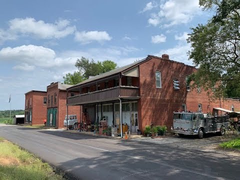 Exploring the CREEPY Beautiful Ghost Town of Moselle Missouri! - YouTube