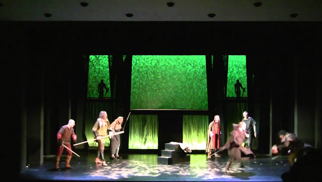 Robin Hood Bruder Tuck Szene im Altonaer Theater Hamburger Theaternacht ...