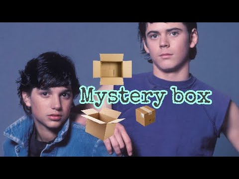 Mystery Box Pt. 1 - The Outsiders Texting Story - YouTube