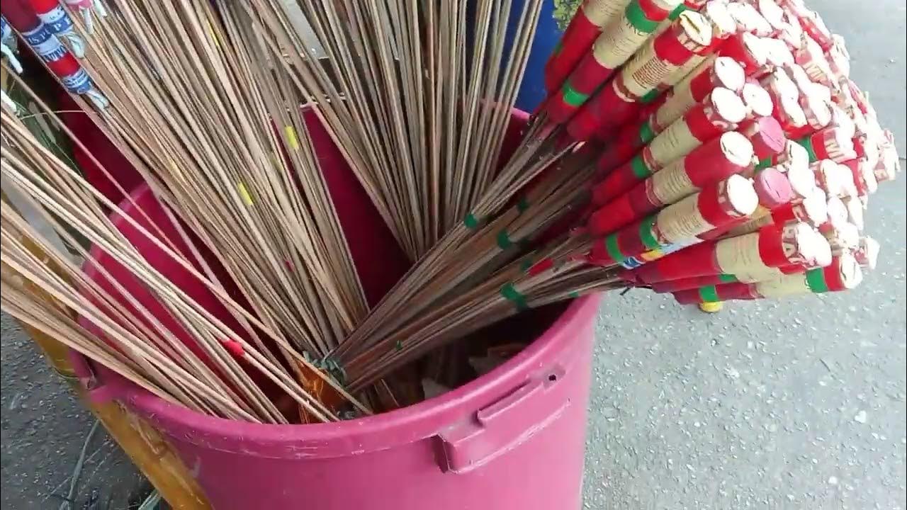 Bilihan ng paputok dto sa Goa Terminal. - YouTube