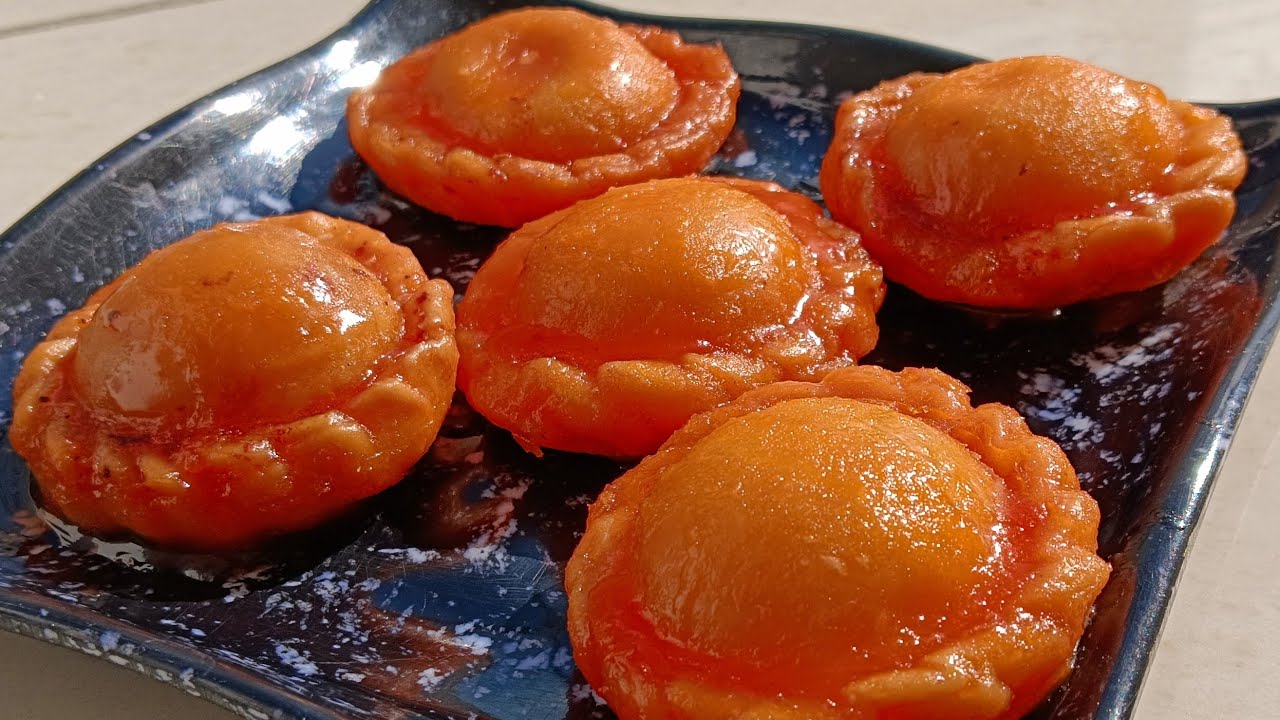 घर मे रसभरी चंद्रकला बनाने का बहुत ही आसान तरीका।chandrakala recipe ...