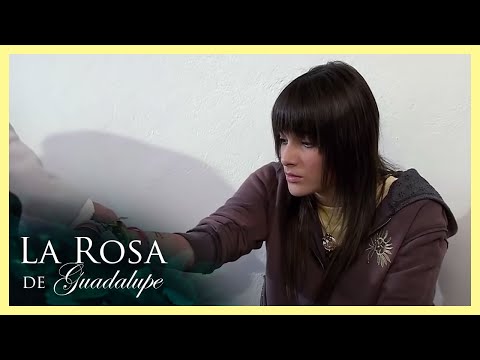 La Rosa de Guadalupe: Paloma se desahoga cortándose los brazos | Cutting