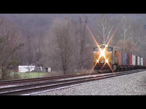 CSX #1776 Spirit of Armed Forces!!! #trains #csx - YouTube