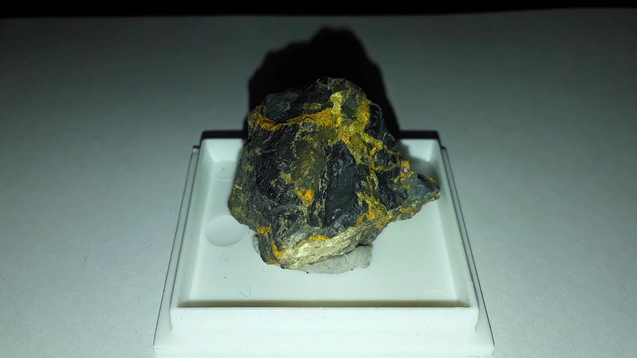 Extremely Hot Uraninite Crystal Mass with Rutherfordine and veins of ...