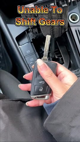Emergency, the car suddenly cannot be put into gear #driving #manual # ...