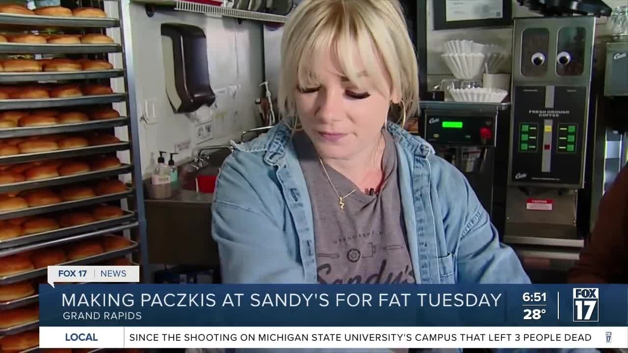 How they're made: Sandy's Donuts celebrating Fat Tuesday with Paczki ...