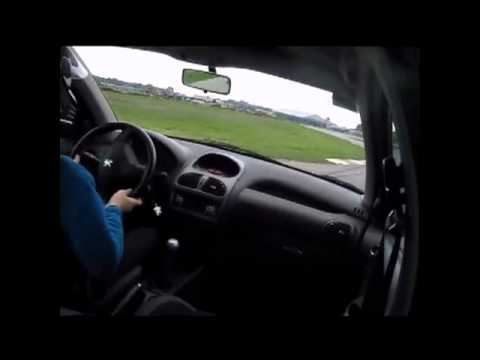 Peugeot 206 1.4 lift-off with 3rd gear